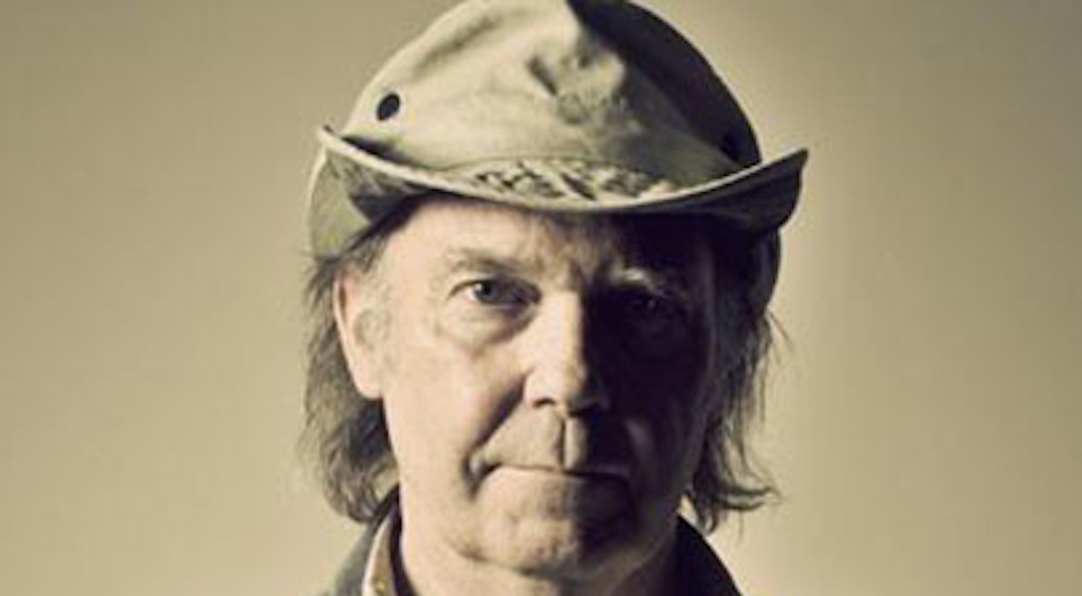 Neil Young Launches Conservation Website | Best Classic Bands