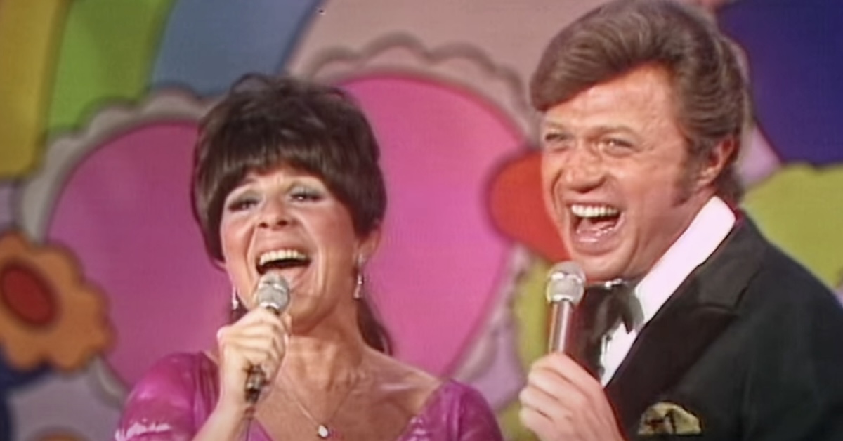 Steve Lawrence of Famed Duo, Steve and Eydie, Dies at 88 - Best Classic ...