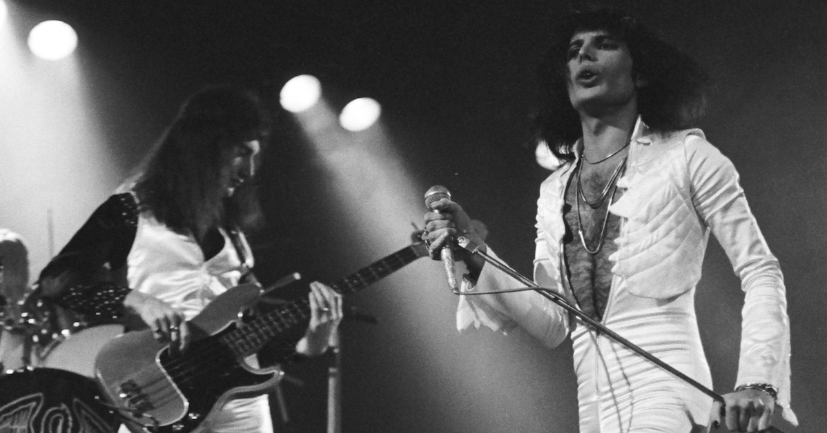 1975 Queen Concert Hits Theaters Nationwide | Best Classic Bands