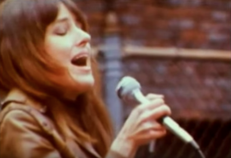 When Jefferson Airplane Sang From a NYC Rooftop | Best Classic Bands