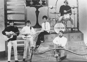 Mickey Jones, Dylan Drummer & Actor, Dead at 76 - Best Classic Bands
