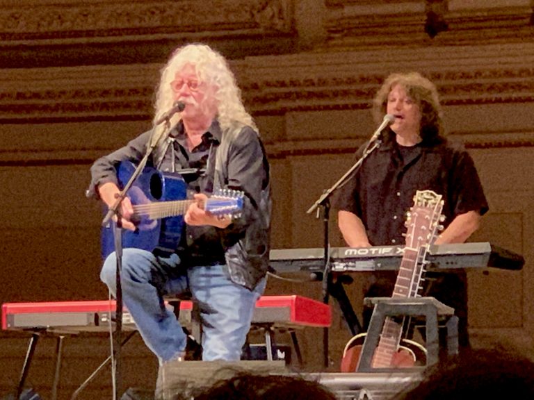 Arlo Guthrie, Retired From Stage: ‘Gone Fishing’ | Best Classic Bands
