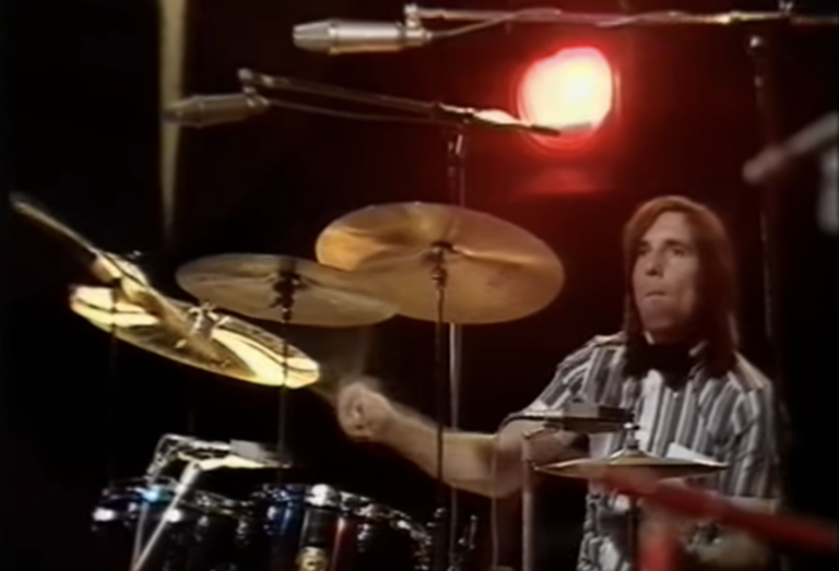 The Kinks’ ‘Sleepwalker’: The Comeback | Best Classic Bands