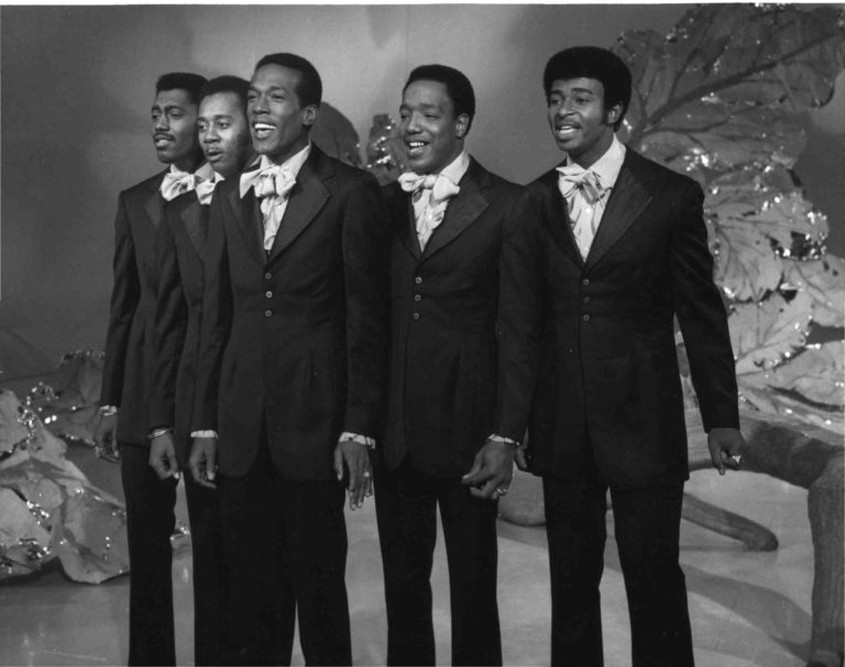 'Ed Sullivan Show': Some Legendary Music Clips - Best Classic Bands