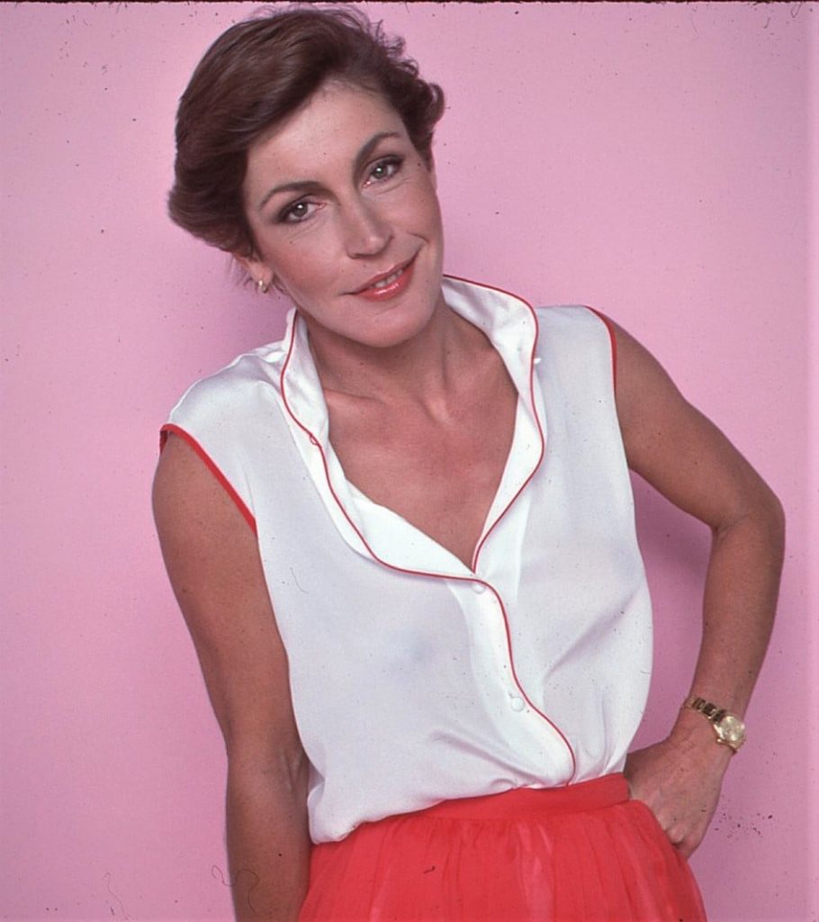 Sept 29, 2020: Helen Reddy, ’70s Hitmaker of ‘I Am Woman’ Fame, Dies ...