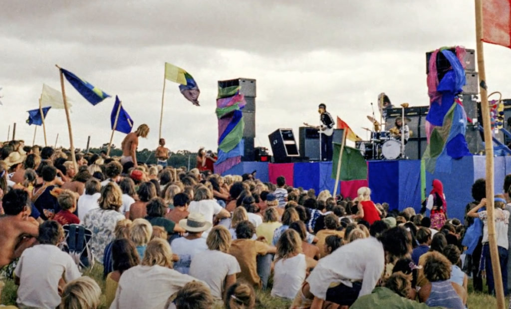 Watch Jimi Hendrix's Electric 'Foxey Lady' From New 'Live in Maui' Film ...