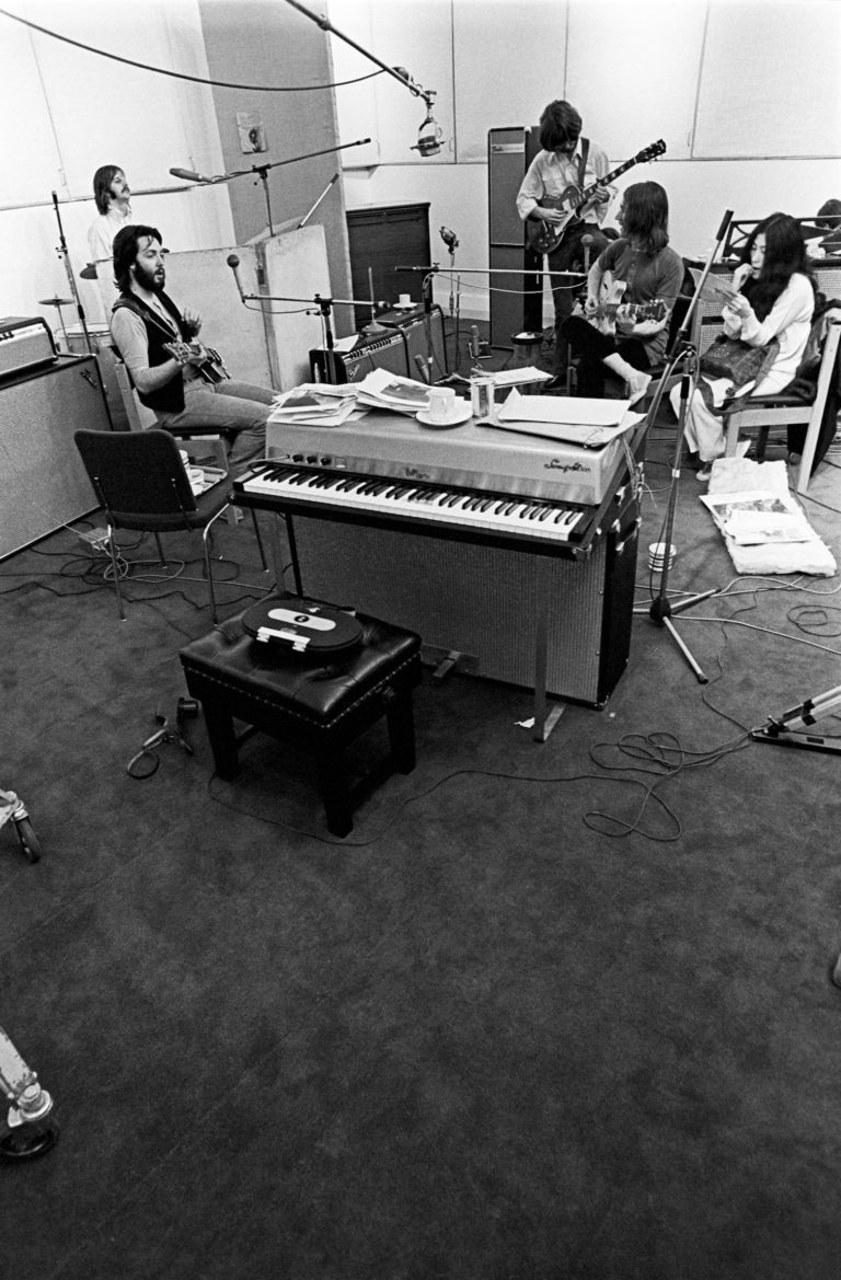 Beatles’ ‘Get Back’ Book Shows a Surprising Bond: It’s Fab | Best ...