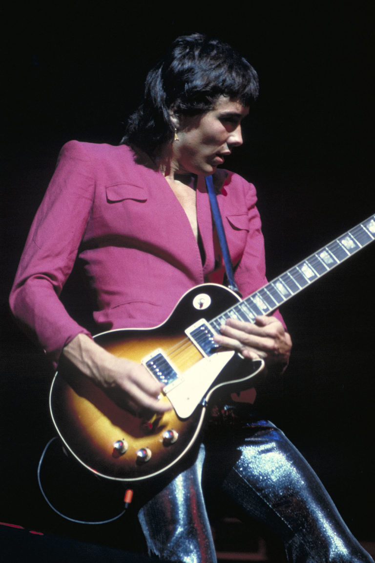 Golden Earring Co-Founder George Kooymans Dies Following ALS Diagnosis ...