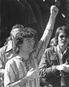 Rennie Davis, One of the ‘Chicago Seven,’ Dies at 79 | Best Classic Bands