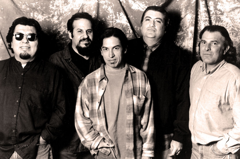 Los Lobos’ ‘Kiko’: A Hallucinatory Masterpiece | Best Classic Bands