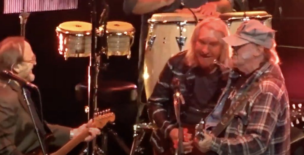 Stephen Stills, Neil Young, Joe Walsh Share Stage at ‘Light Up the ...