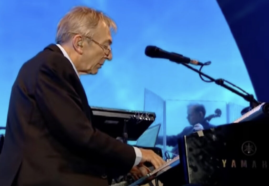 Remembering Longtime ELO Keyboardist Richard Tandy | Best Classic Bands