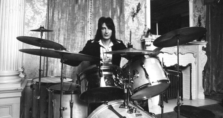John Barbata, Drummer for Turtles, CSN&Y, Airplane/Starship, Dead at 79 ...