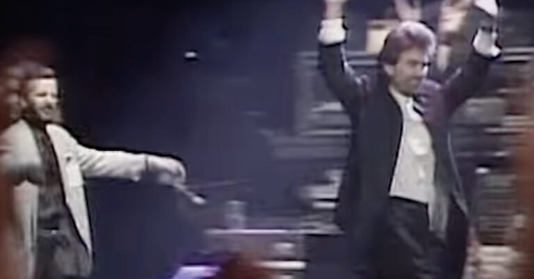 George and Ringo Rocked ‘While My Guitar…’ at 1987 Prince’s Trust Rock ...