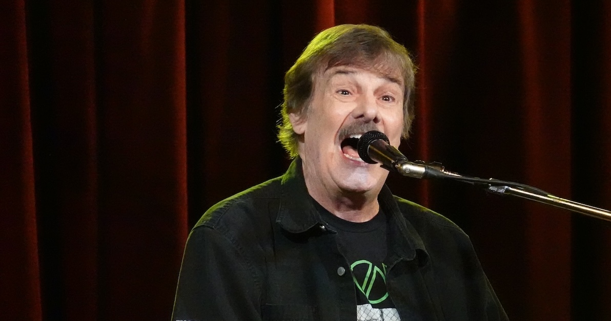 Burton Cummings of the Guess Who: 2025 Live Review - Best Classic Bands