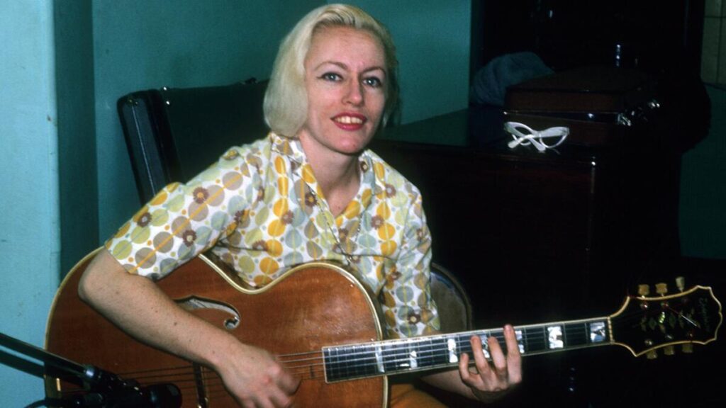 'The Wrecking Crew' Director Responds to Carol Kaye as Bassist Declines ...