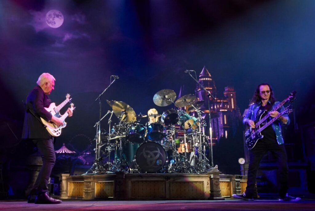 Geddy Lee and Alex Lifeson Begin Rush 'Fifty Something' Tour—Recap ...